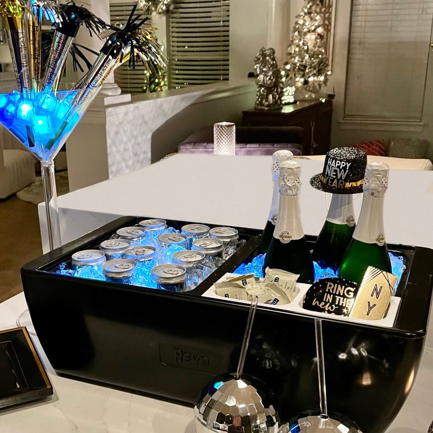 Insulated Party Coolers and Chafers for beverage and food displays ...